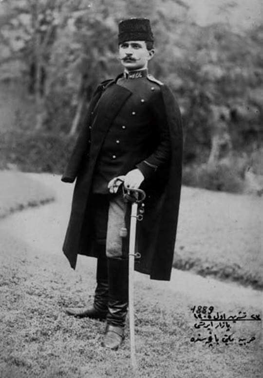 Omar Fahreddin Pasha – The Defender Of Medina – Voice of East